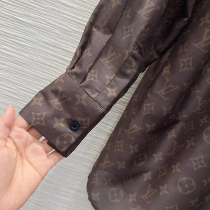 Top match Louis Vuitton Short Suits