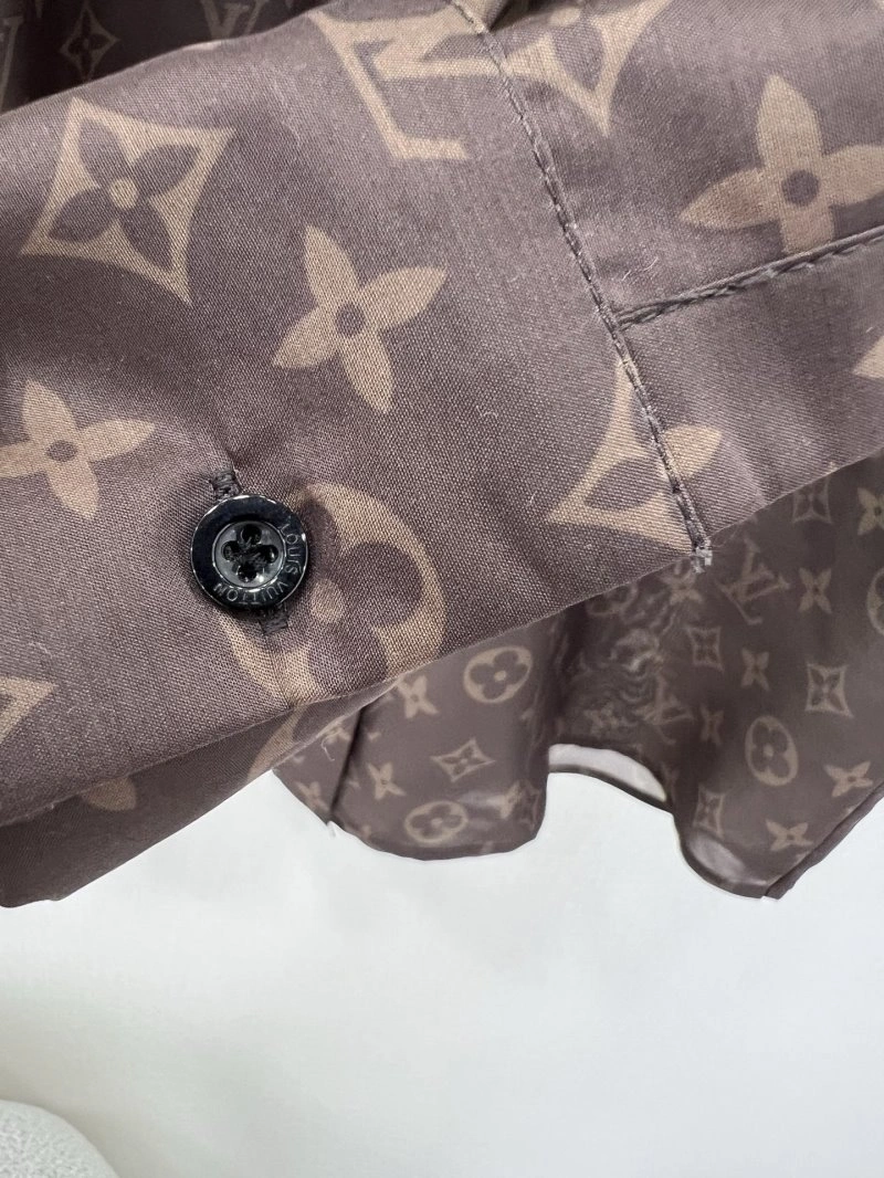 Bargain Louis Vuitton Short Suits