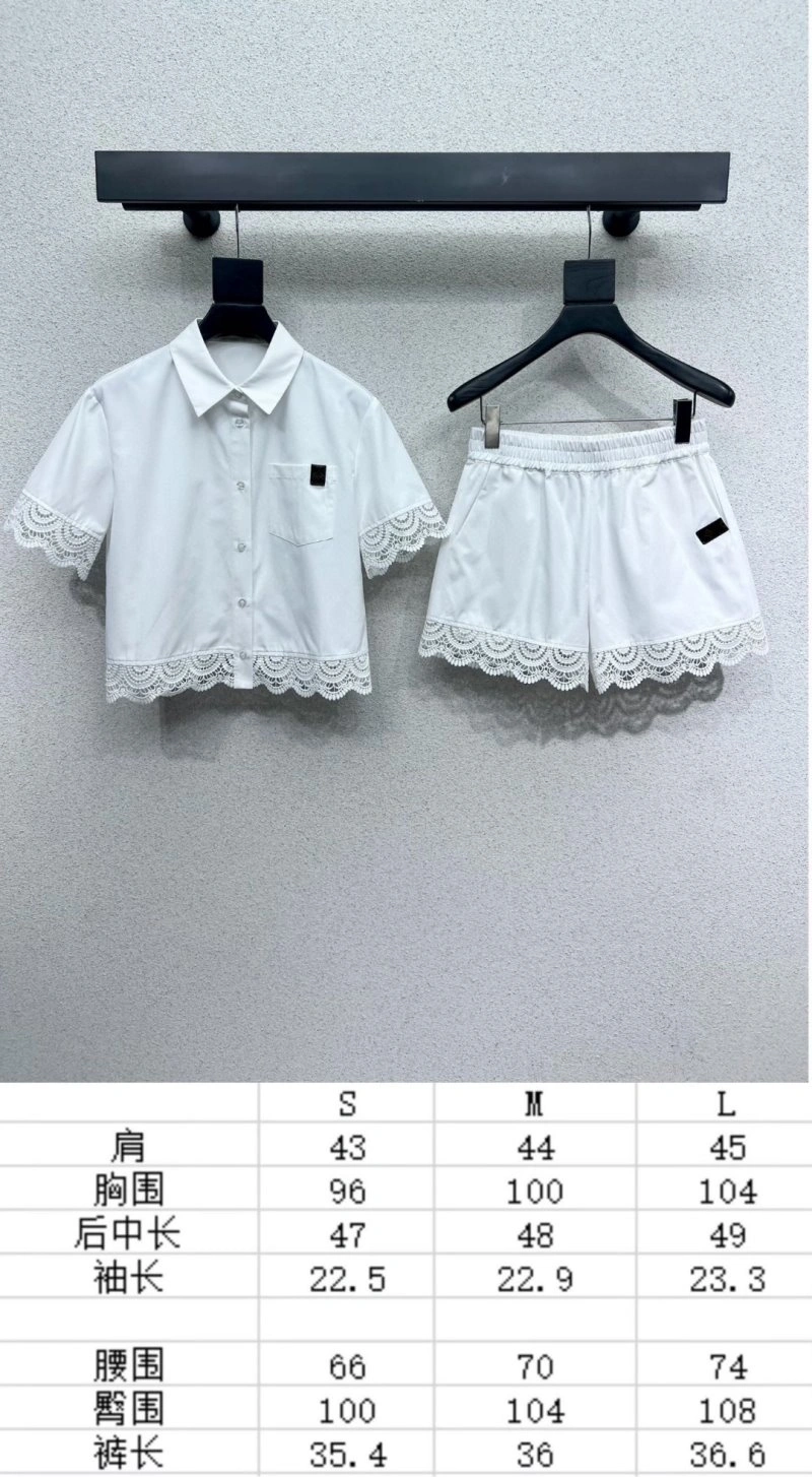Top mirror Louis Vuitton Short Suits