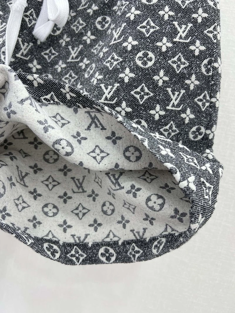 Economical Louis Vuitton Short Suits