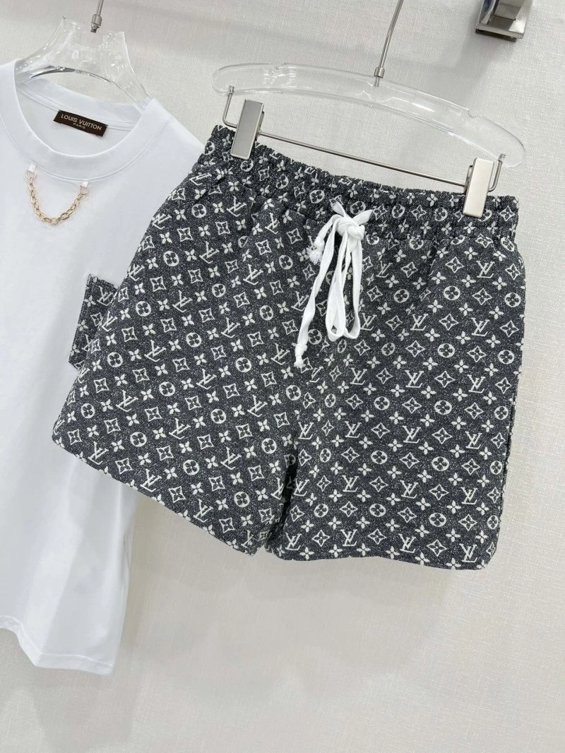 Mirror quality Louis Vuitton Short Suits