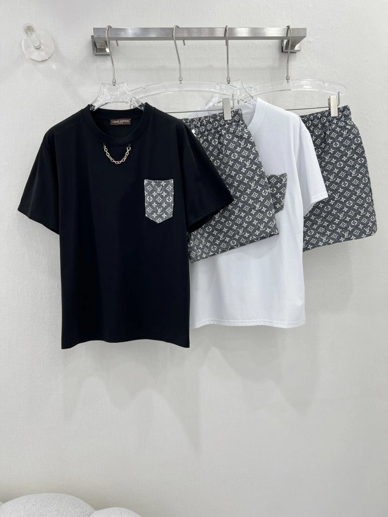 Mirror quality Louis Vuitton Short Suits
