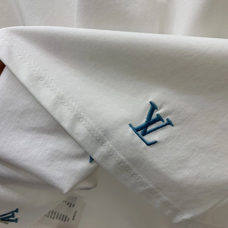 Budget-friendly Louis Vuitton Short Suits