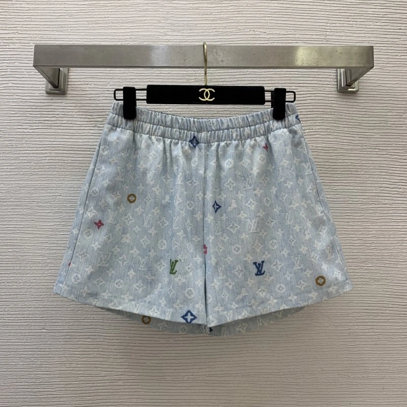 Budget-friendly Louis Vuitton Short Suits