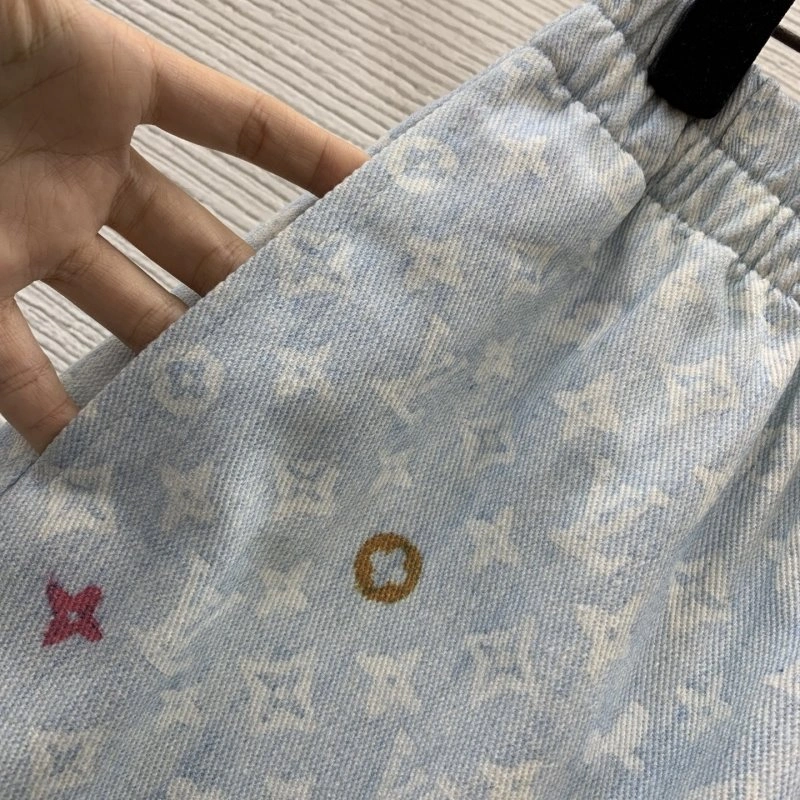 Budget-friendly Louis Vuitton Short Suits