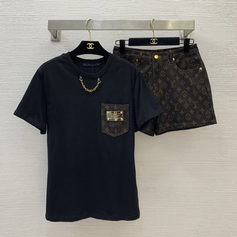 Louis Vuitton Short Suits