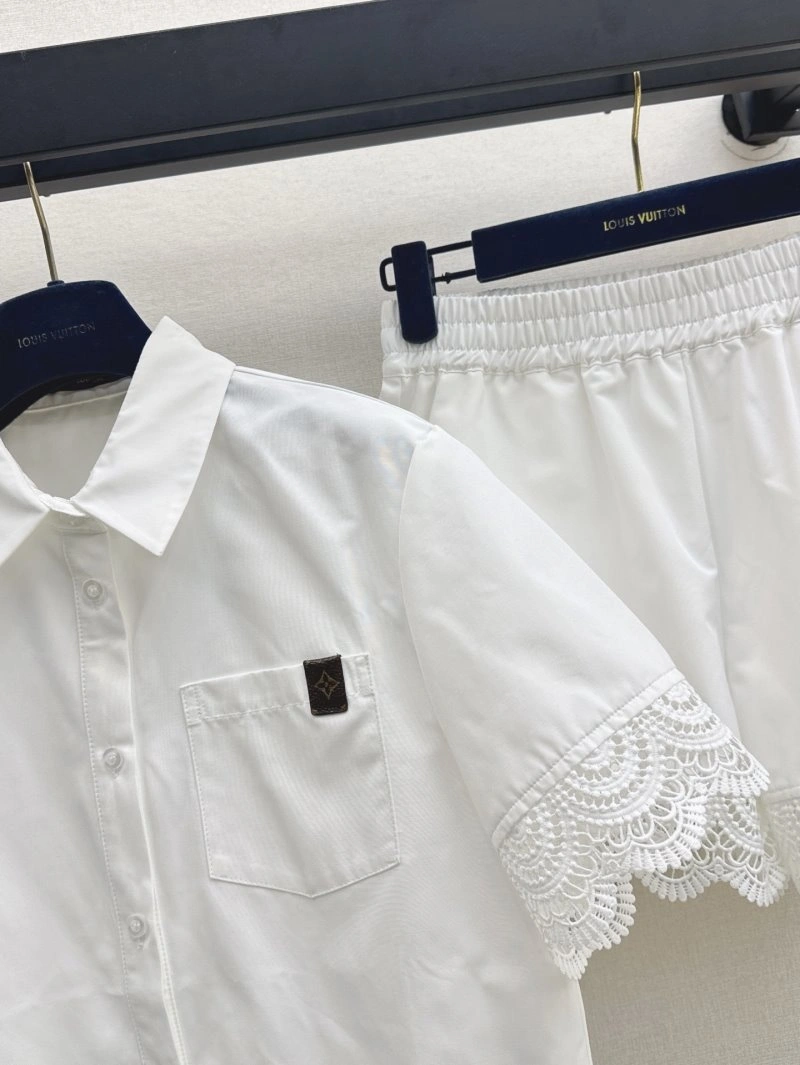 Top match Louis Vuitton Short Suits