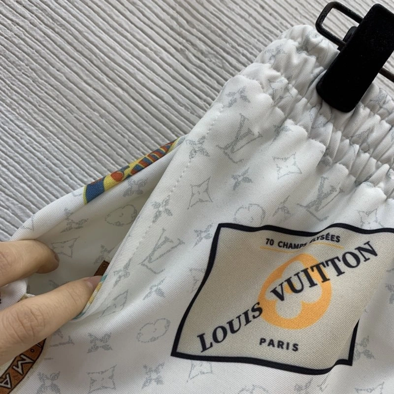 High fidelity Louis Vuitton Short Suits