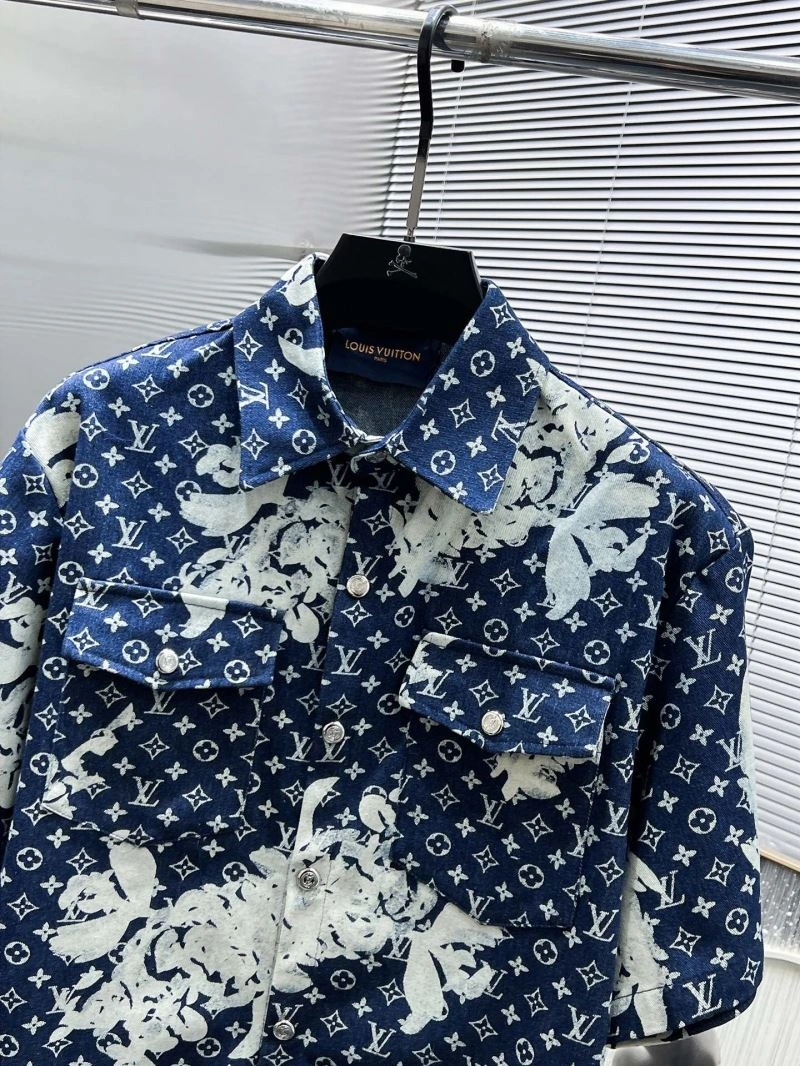 1:1 copy Louis Vuitton Short Suits