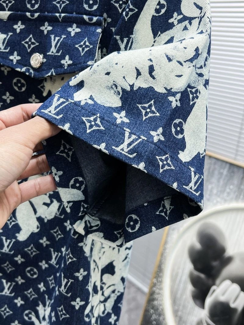 1:1 copy Louis Vuitton Short Suits