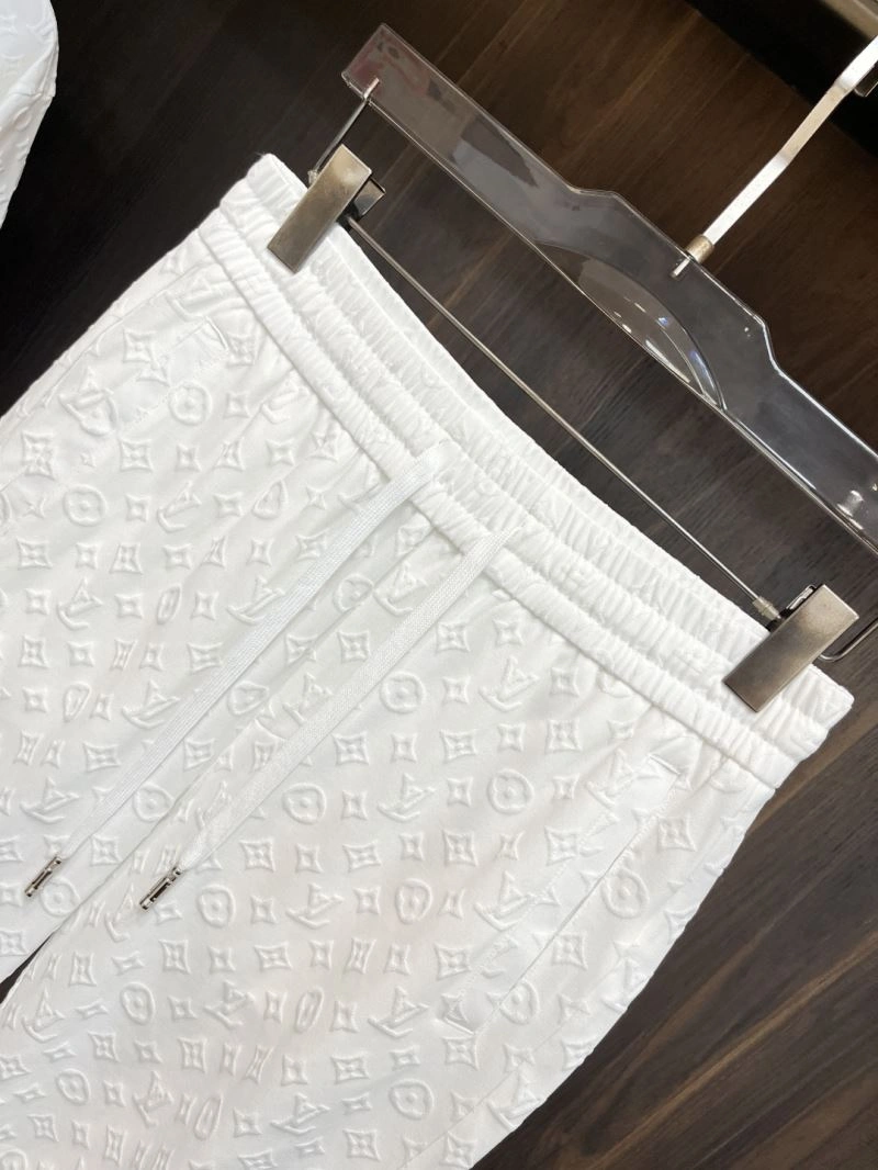 Reasonably priced Louis Vuitton Short Suits