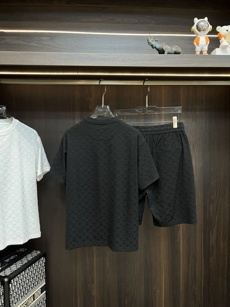 1:1 copy Louis Vuitton Short Suits