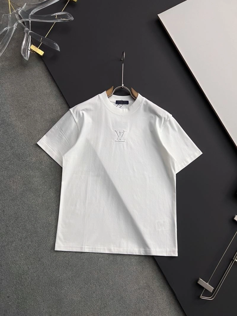 1:1 copy Louis Vuitton Short Suits