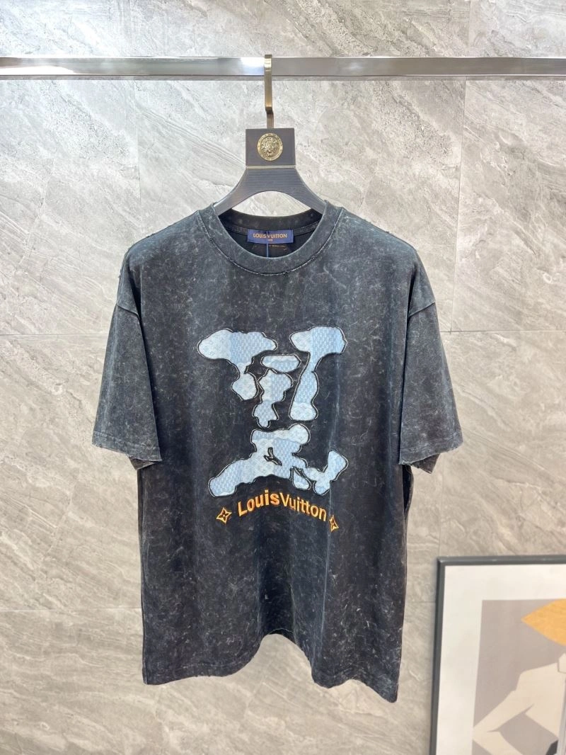 1:1 copy Louis Vuitton Short Suits