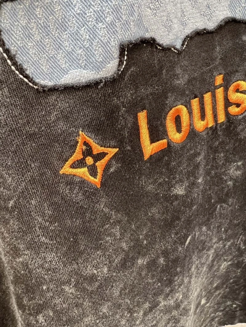 1:1 copy Louis Vuitton Short Suits
