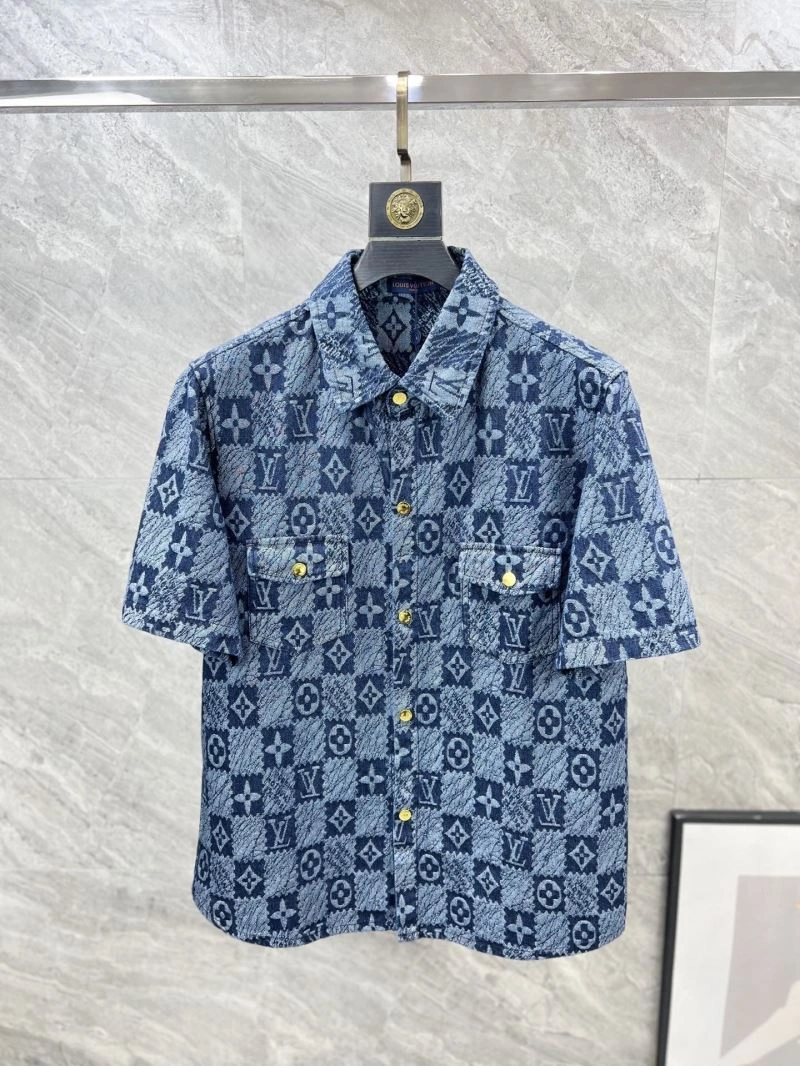 Budget-friendly Louis Vuitton Short Suits