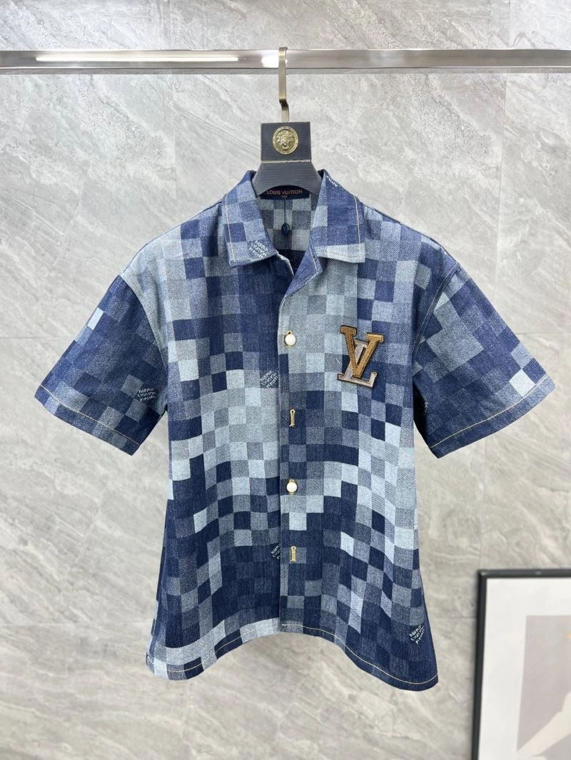 Value-priced Louis Vuitton Short Suits