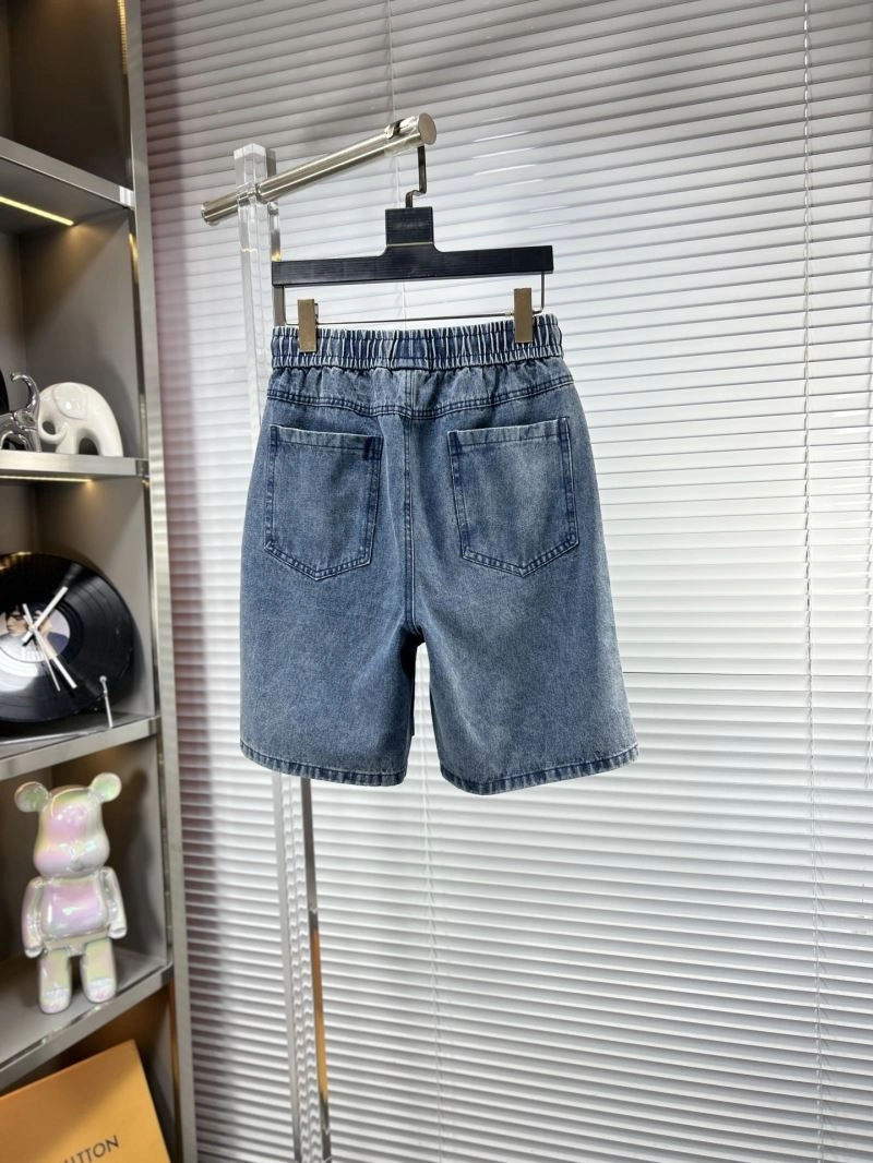 Top match Louis Vuitton Short Suits