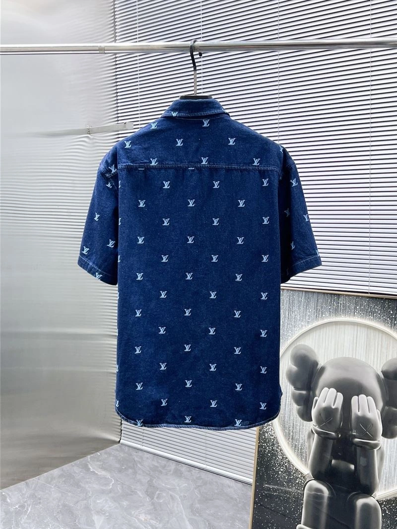 Brand-authenticated Louis Vuitton Short Suits