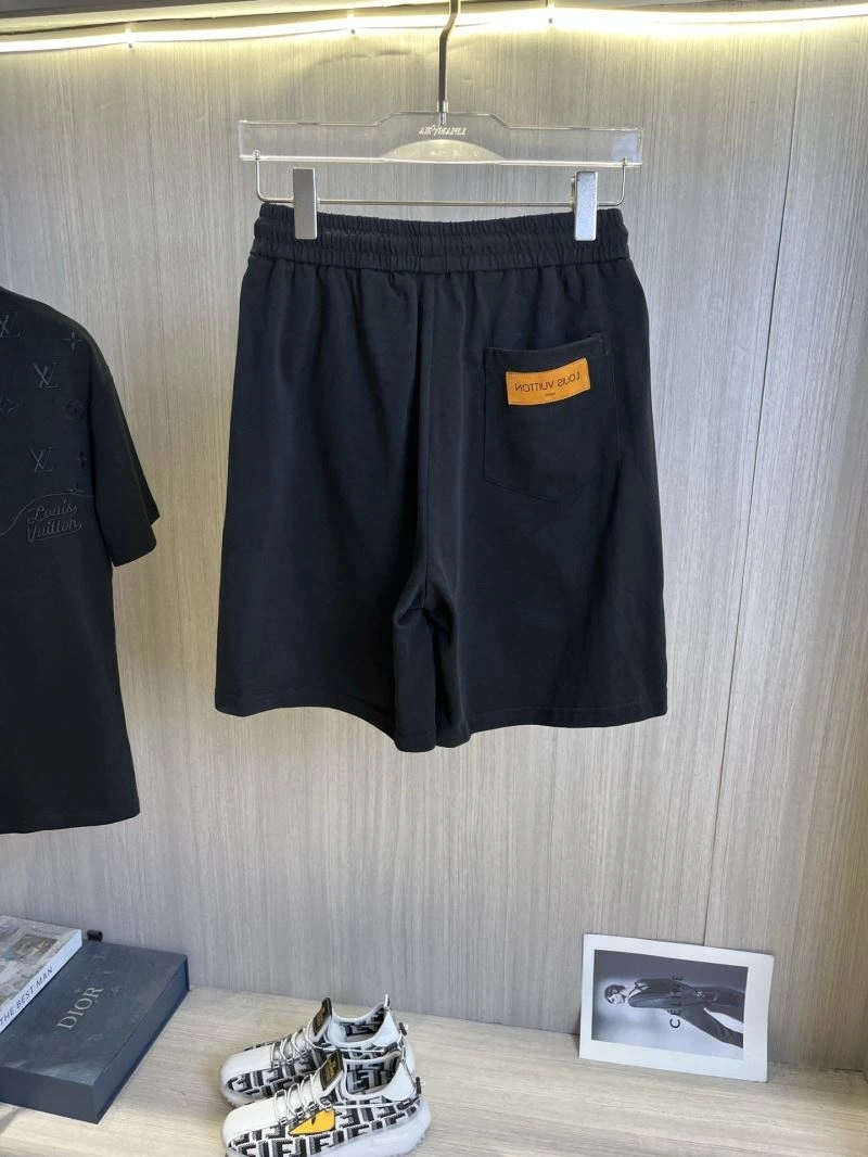 Precise copy Louis Vuitton Short Suits