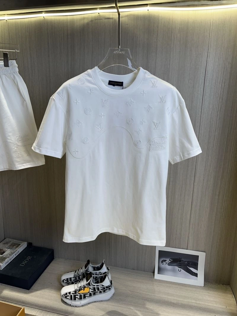 Reasonably priced Louis Vuitton Short Suits