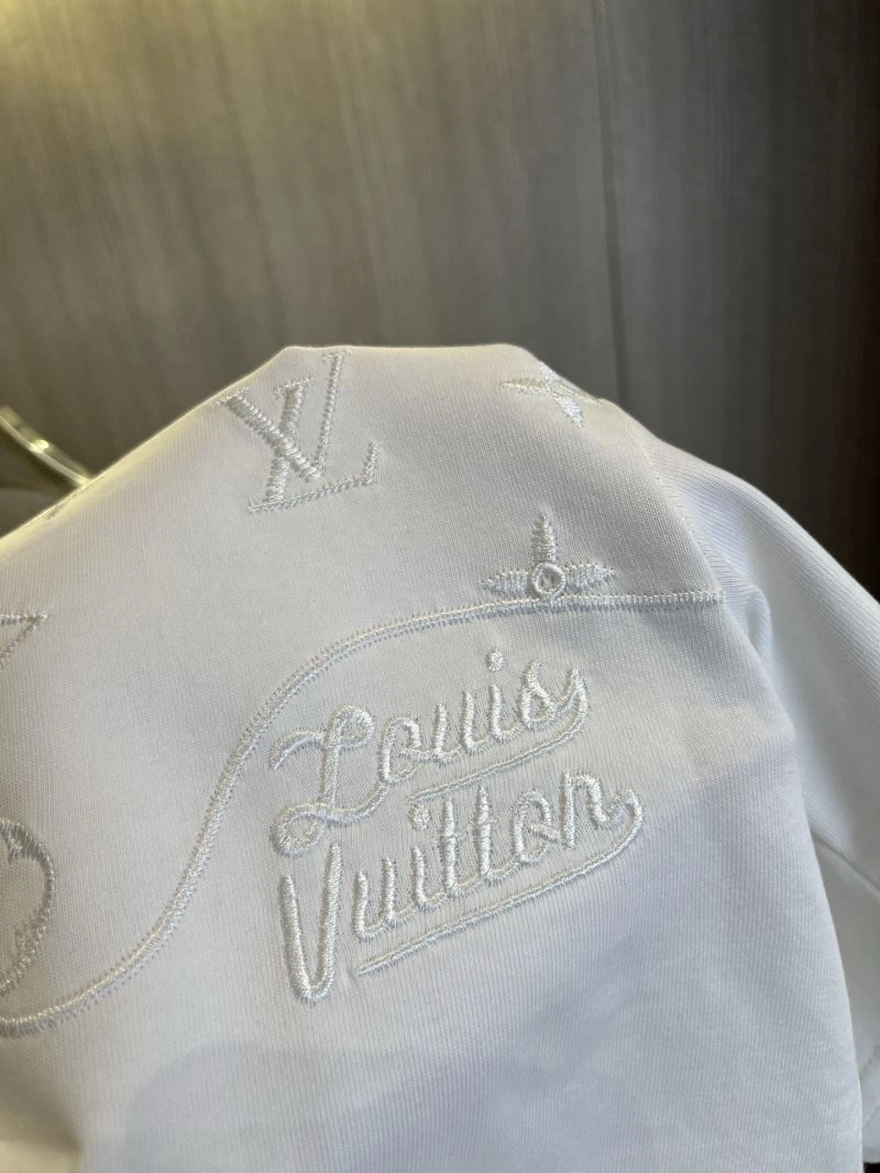 Reasonably priced Louis Vuitton Short Suits