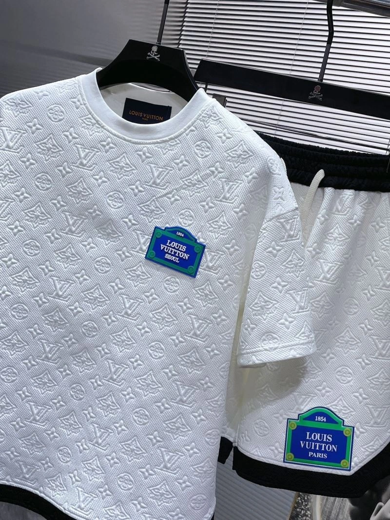 Economical Louis Vuitton Short Suits