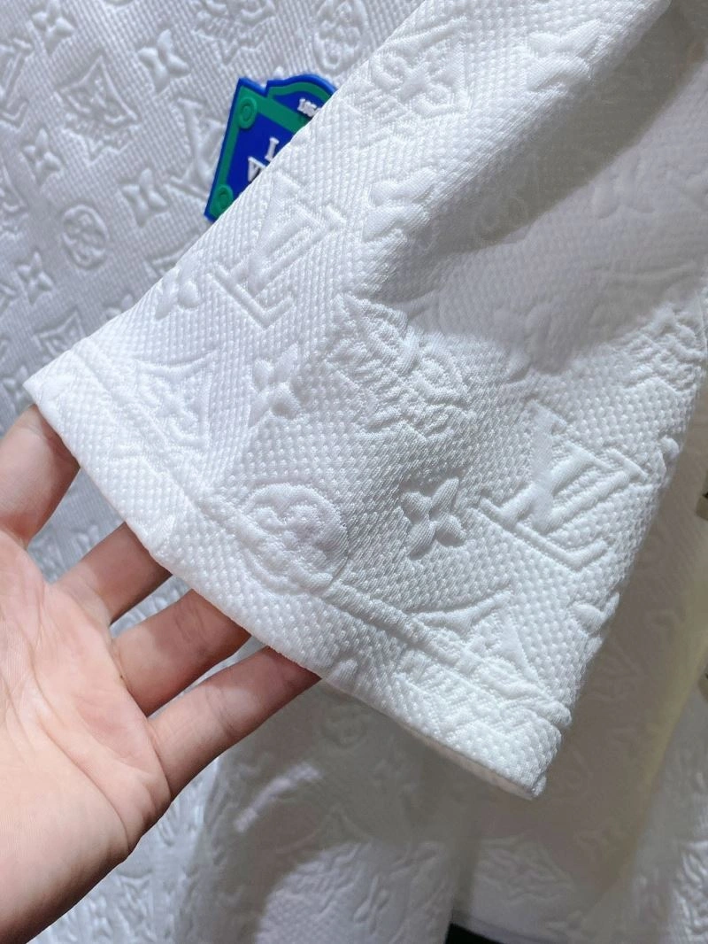 Economical Louis Vuitton Short Suits