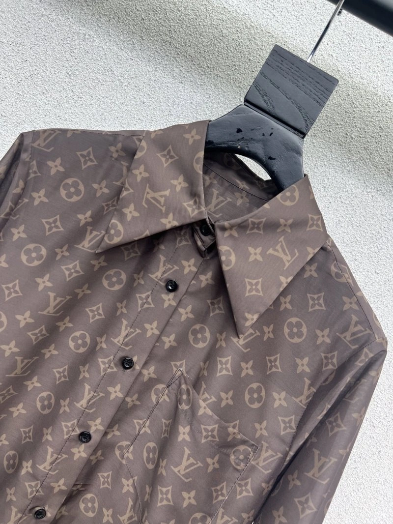 Economical Louis Vuitton Short Suits