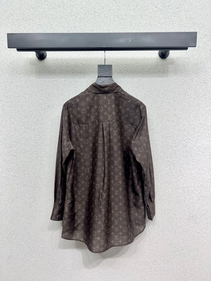 Economical Louis Vuitton Short Suits