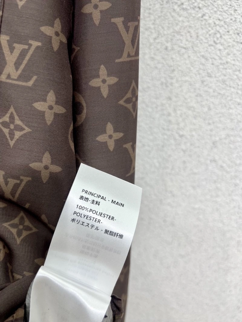 Economical Louis Vuitton Short Suits
