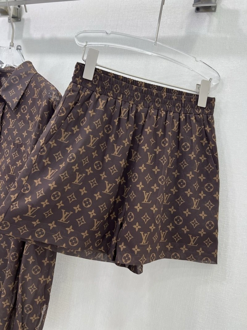 High accuracy Louis Vuitton Short Suits