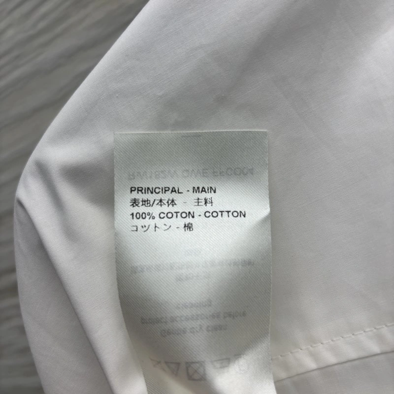 Accurate model Louis Vuitton Short Suits