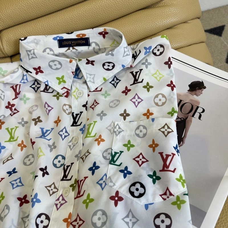 Inexpensive Louis Vuitton Short Suits