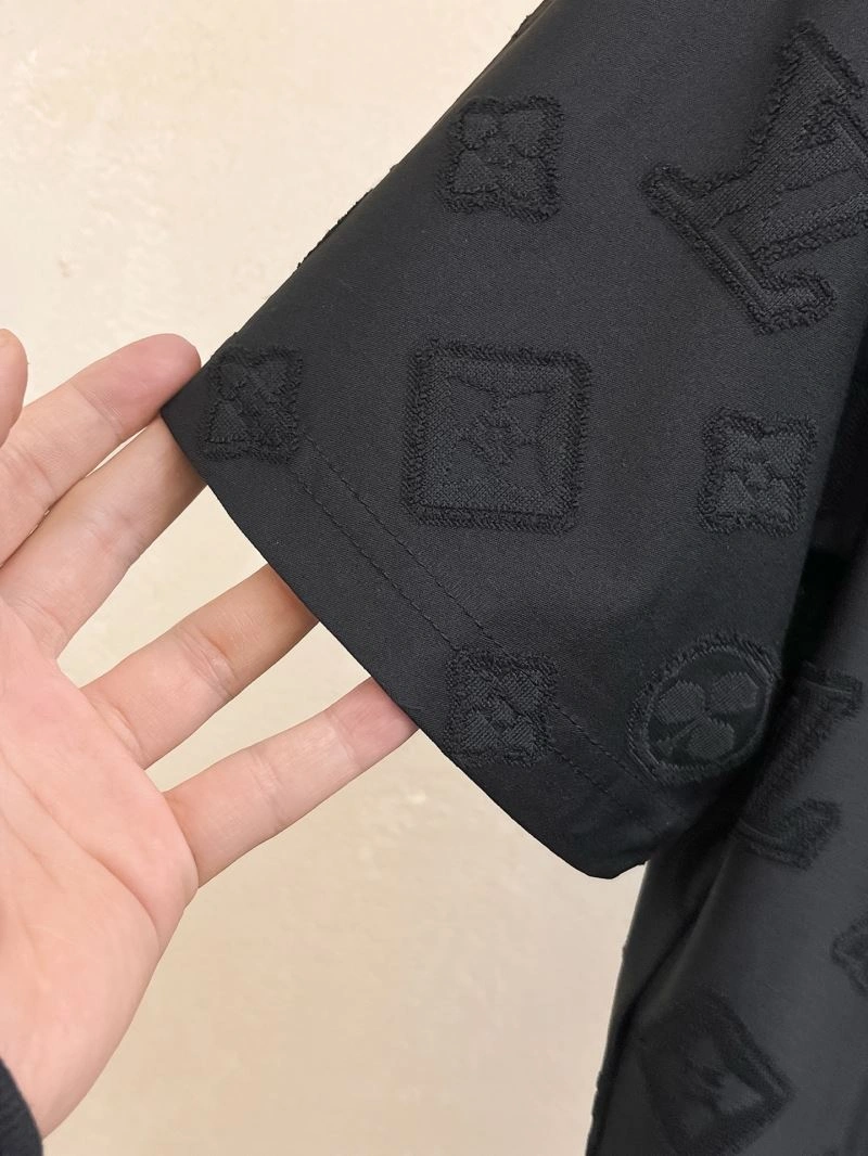 Reasonably priced Louis Vuitton Short Suits