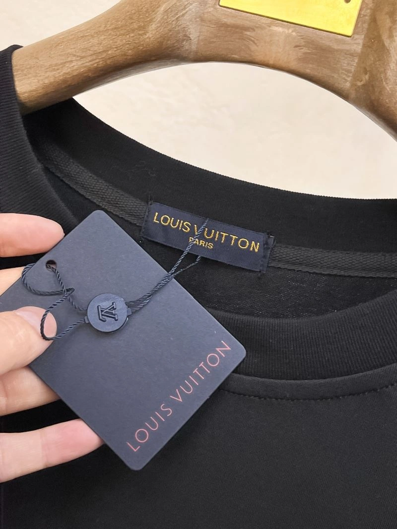 Bargain Louis Vuitton Short Suits