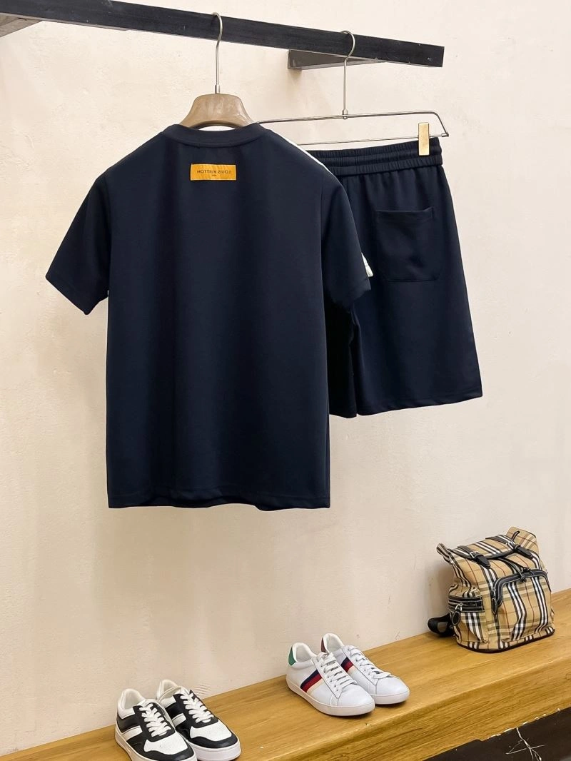 Accurate model Louis Vuitton Short Suits