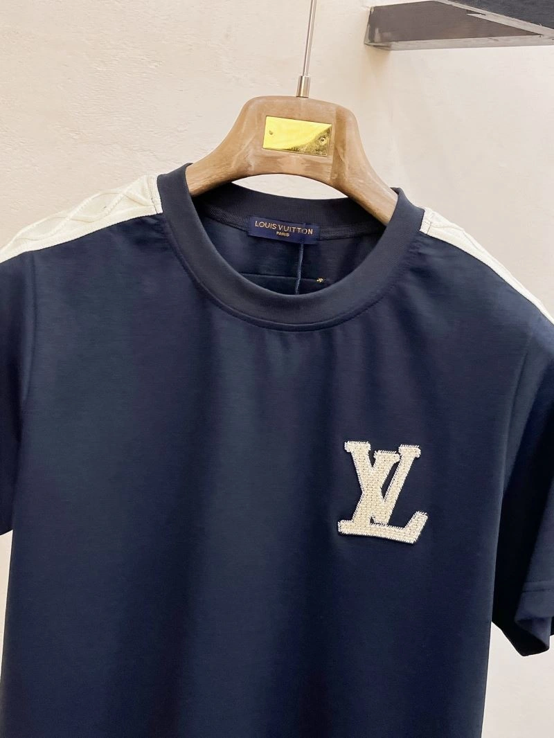 Accurate model Louis Vuitton Short Suits