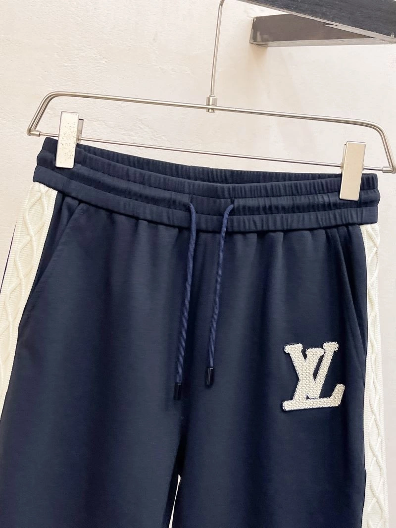 Accurate model Louis Vuitton Short Suits