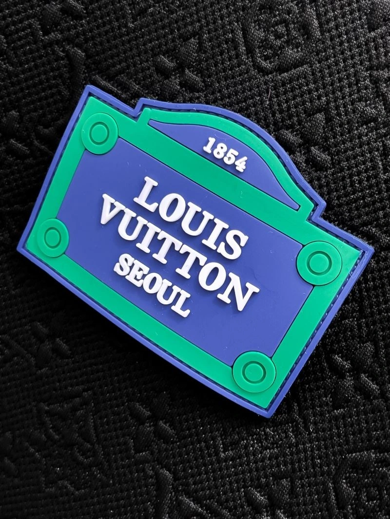 Reasonably priced Louis Vuitton Short Suits