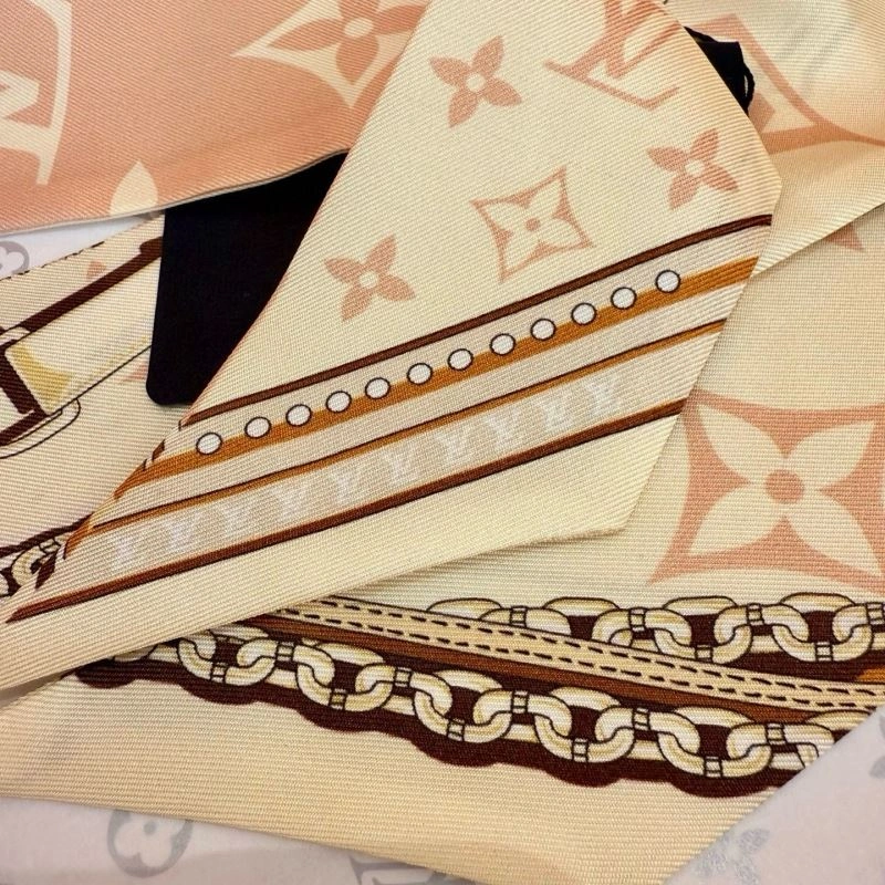 Cut-rate Louis Vuitton Silk