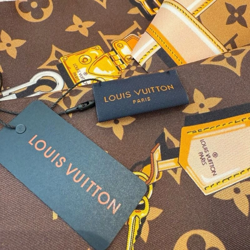 Discounted Louis Vuitton Silk