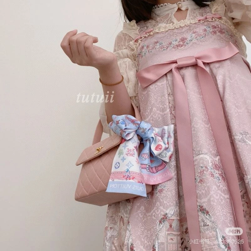 Louis Vuitton Silk