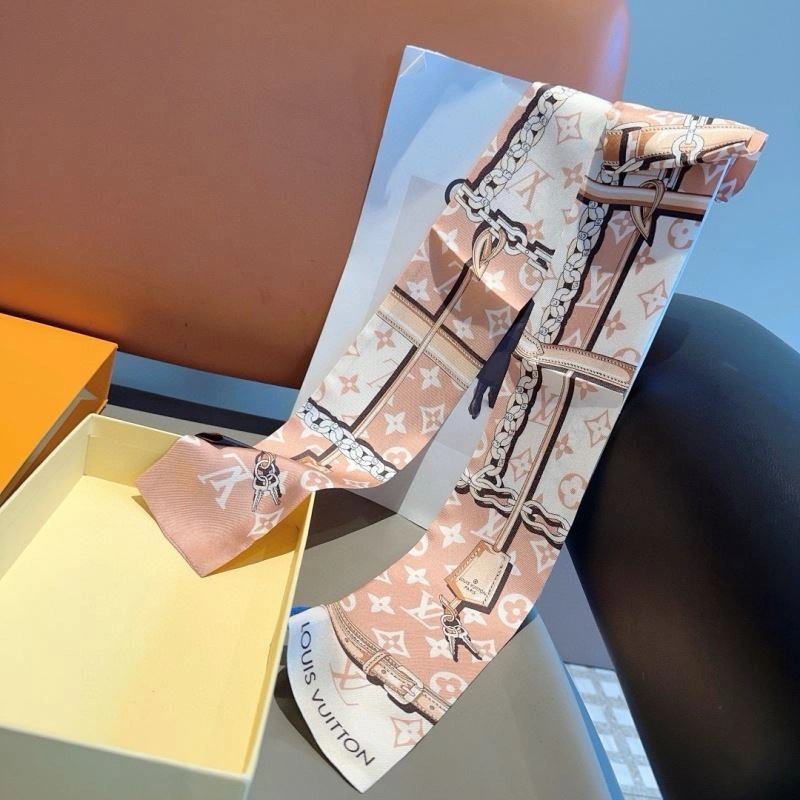Accurate model Louis Vuitton Silk