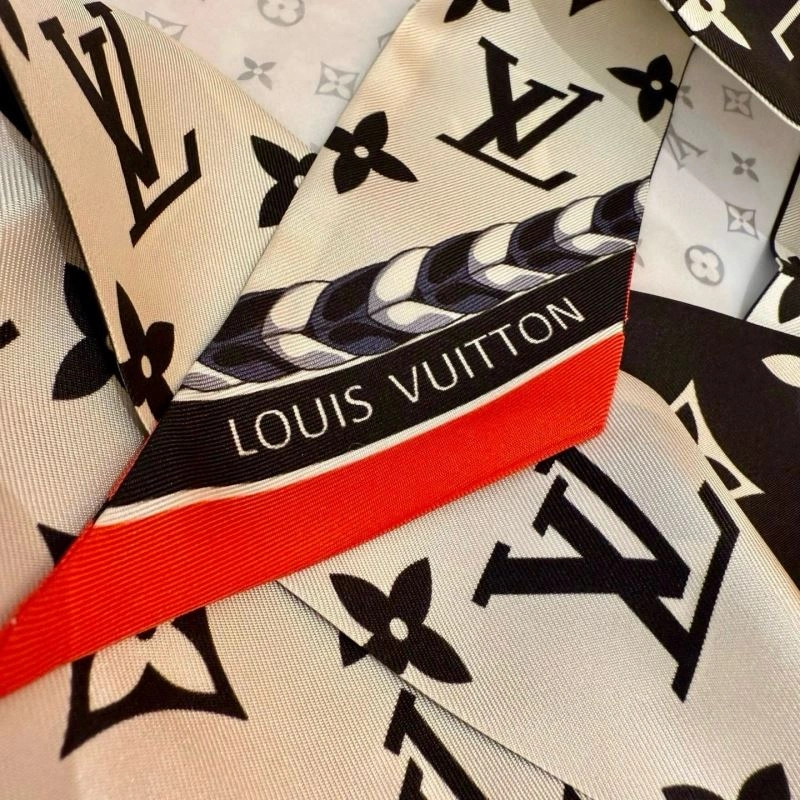 Perfect replica Louis Vuitton Silk