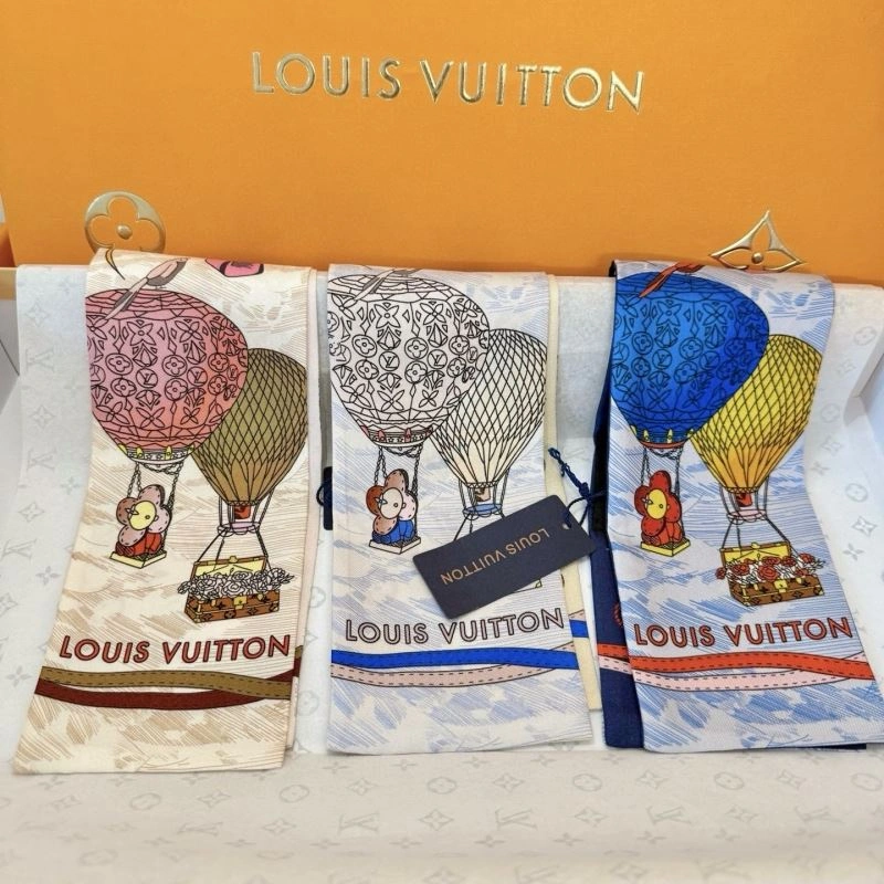 Bargain Louis Vuitton Silk