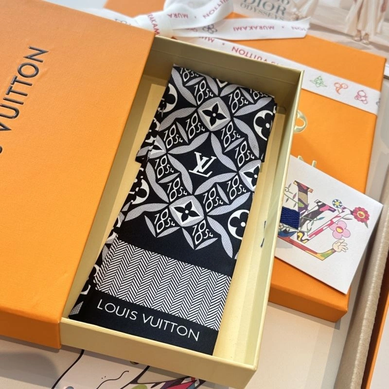 Bargain Louis Vuitton Silk