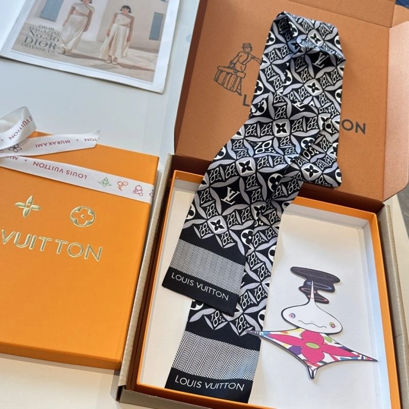Bargain Louis Vuitton Silk