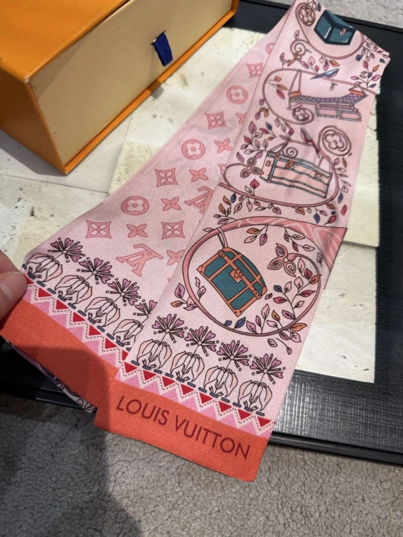 Low-cost Louis Vuitton Silk