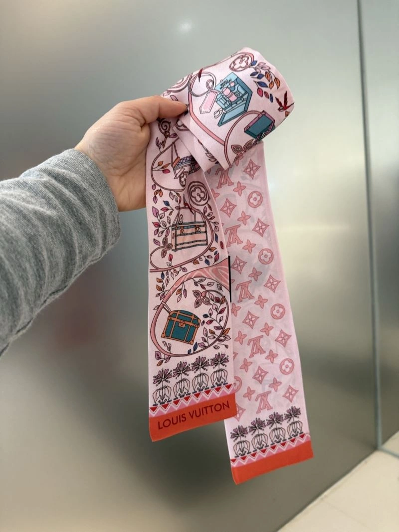 Low-cost Louis Vuitton Silk